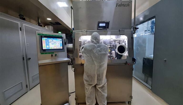 Radiopharmaceutical Isolators Guide – Fabtech Technologies